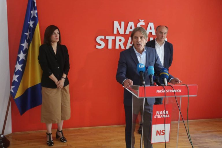 Naša stranka se oglasila, a ovo su njihove poruke: "Pritisci na visokog ...